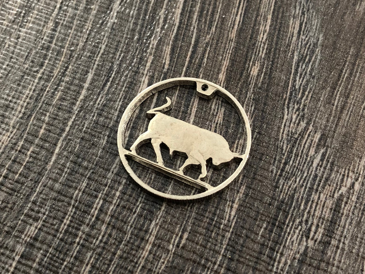 Ireland Bull – Coin Operated Jewelry